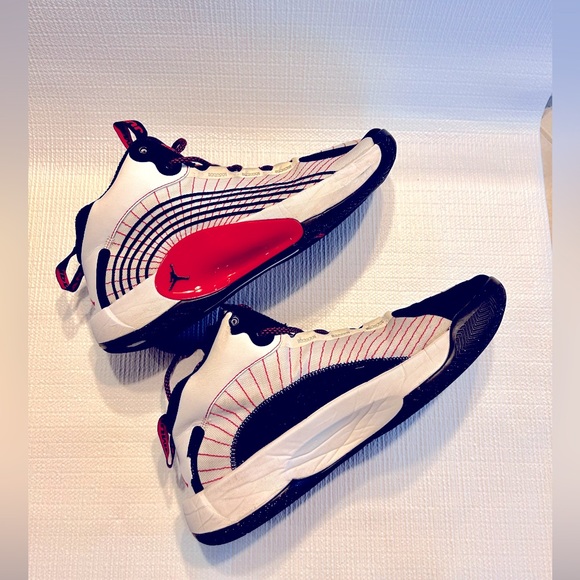 Jordan Nike | Shoes | Nike Jordan Jumpman 22 White Black University Red ...